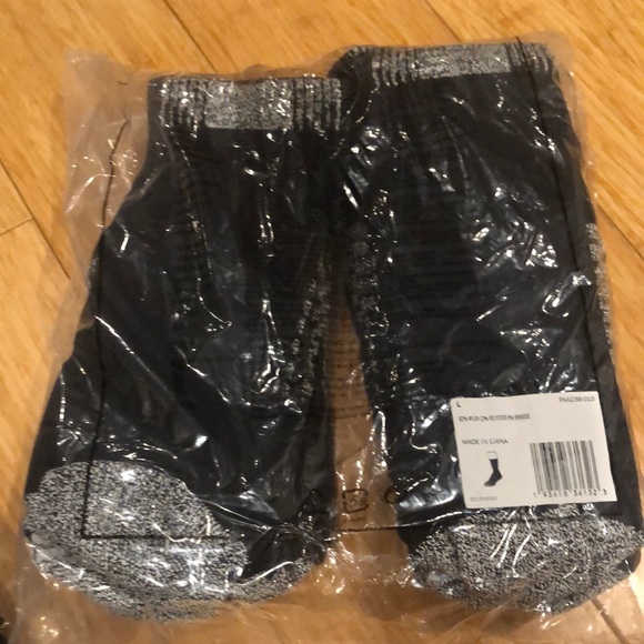 Jordan | Underwear & Socks | Nwt Jordan Socks Black 6 Pack No Offers ...